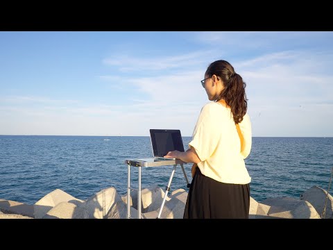 The Nomad Desk Is a Go-Anywhere, Super-Versatile Solution for the ...