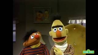 Sesame Street Rohail Hsahmi Erine And Bert Full Version Watch HD Mp4 ...