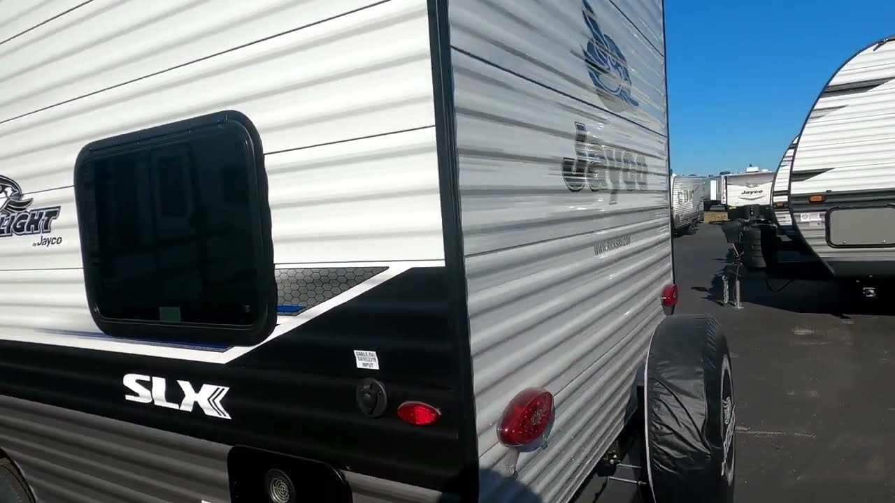New 2024 Jayco JAY FLIGHT SLX 174BH Travel Trailer For Sale In Chicago, IL