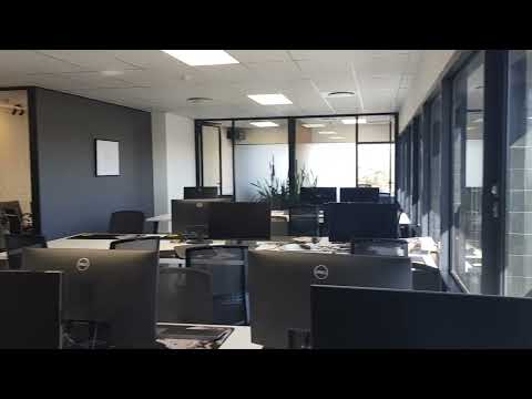 Corporate Chic Office Space to Rent Just Plug In and Play