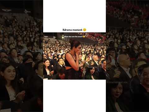 so cute 🥰 #karishmatanna #leejungha #busanfilmfestival2023